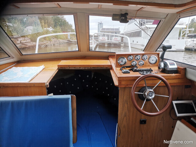 Jurmo Cabin Moottorivene 1984 Helsinki - Nettivene