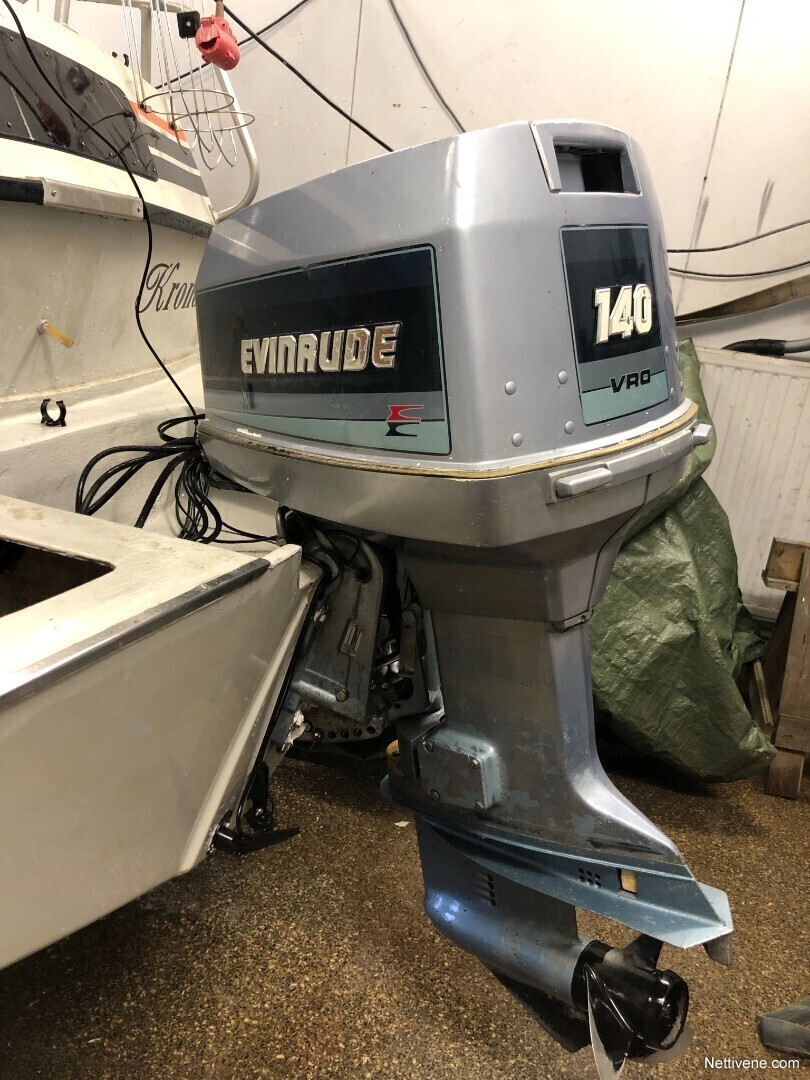 Evinrude V4 VRO Moottori 1985 Kruunupyy - Nettivene