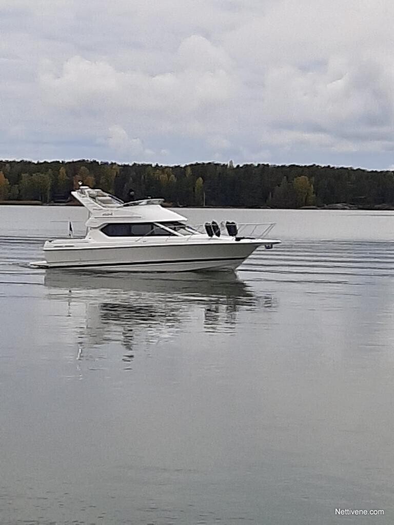 Bayliner 288 / 2858 fly diesel Motor boat 2002 Raisio - Nettivene