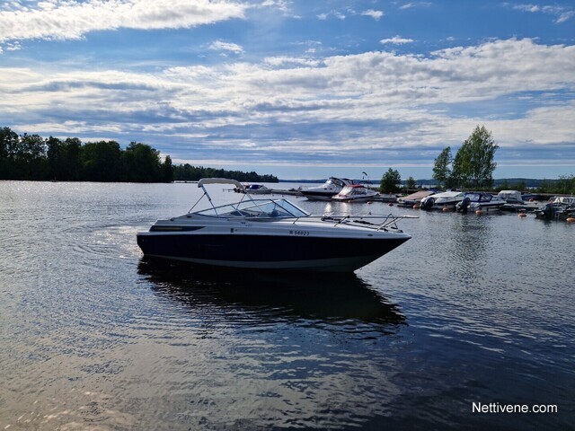 Maxum 23 Moottorivene 1997 Tampere - Nettivene