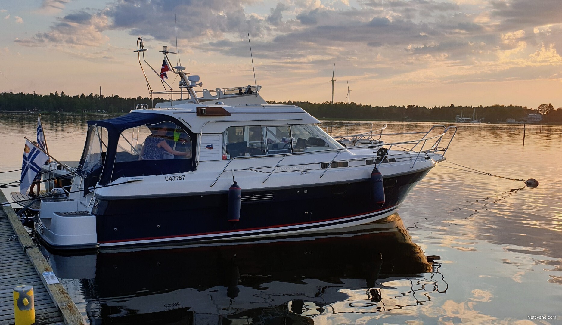 Nimbus 320 coupe Moottorivene 2005 Mustasaari - Nettivene