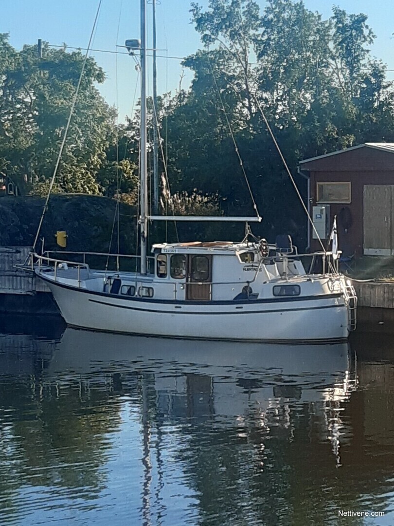 Albatross 321 ms Moottorivene 1990 Kokkola - Nettivene
