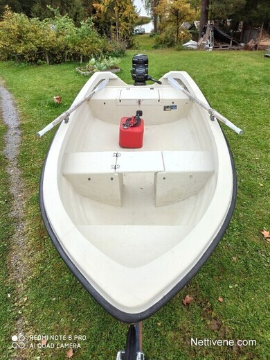 Crescent Crescent 405 Moottorivene 1995 Ylöjärvi - Nettivene