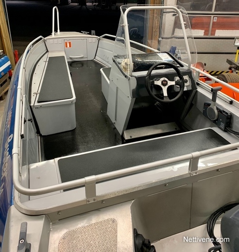 Buster M Moottorivene Helsinki - Nettivene