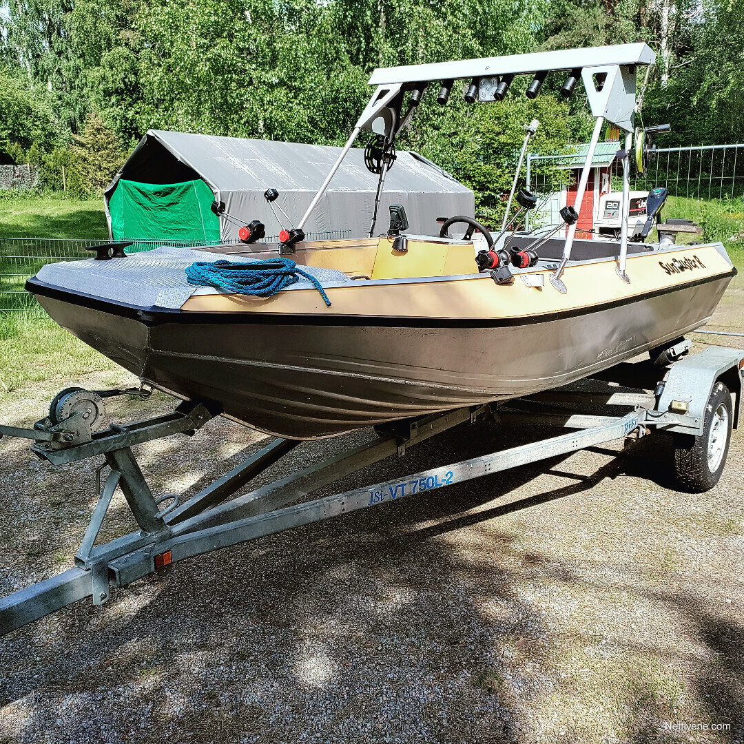 Buster Sun R uuisteluvarustein Moottorivene Jyväskylä - Nettivene