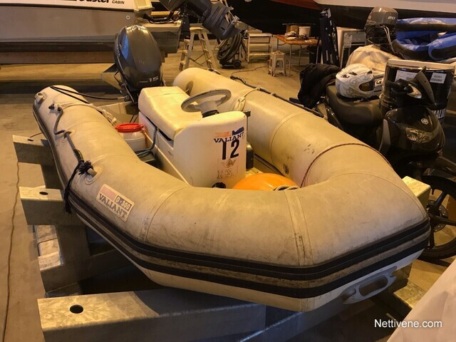 Valiant D-300 Kumivene 2007 Helsinki - Nettivene