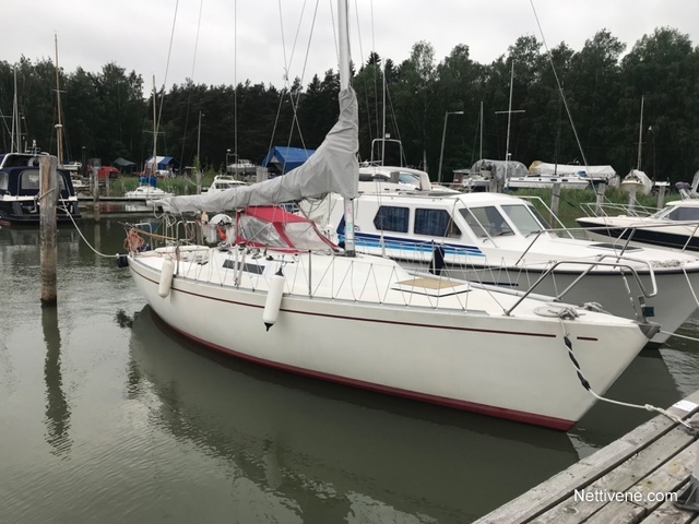 Albin Express Purjevene 1980 Raisio - Nettivene