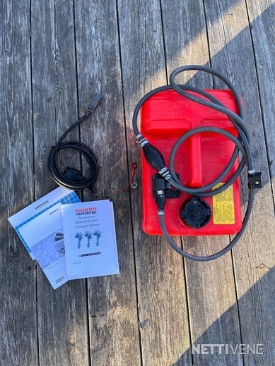 Suvi 440 Moottorivene 2001 Lohja - Nettivene