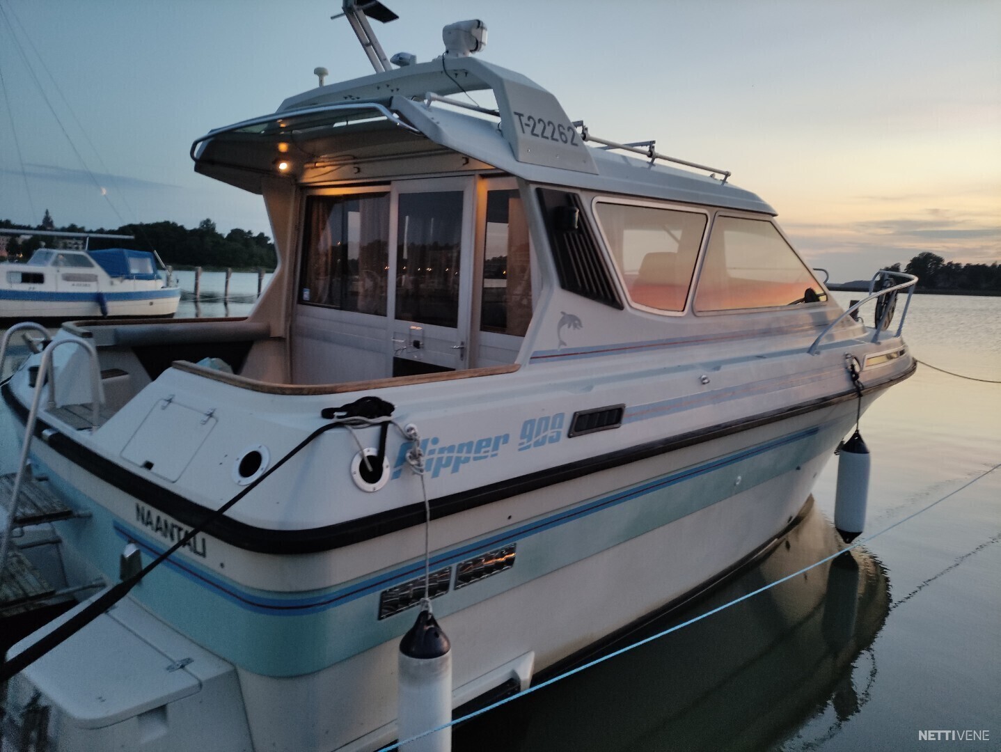 Flipper 909 Moottorivene 1988 Naantali - Nettivene