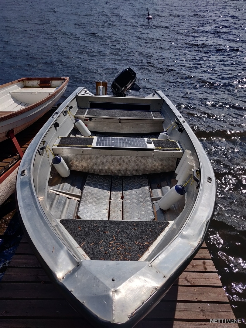 Buster MIX Moottorivene Ylöjärvi - Nettivene