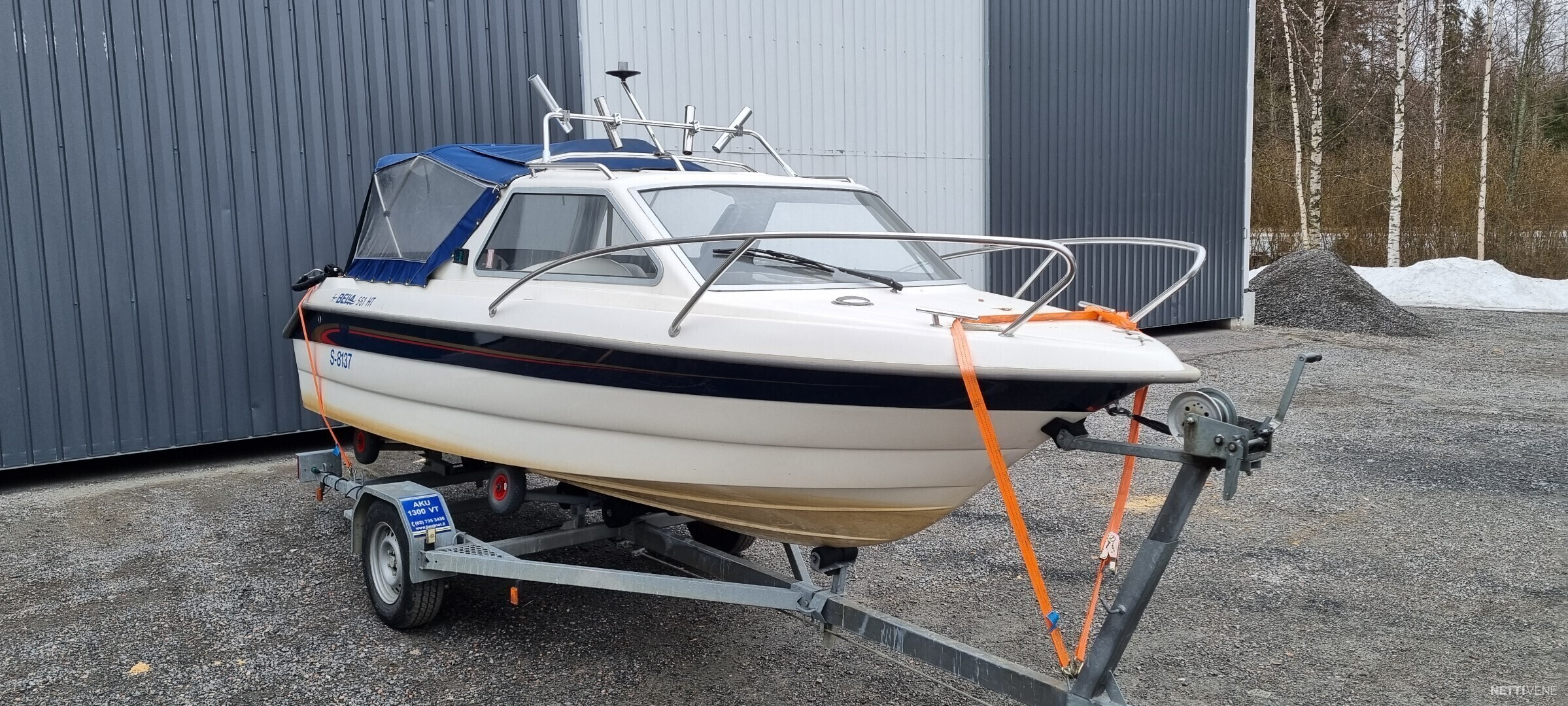 Bella 561 HT Moottorivene 2004 Siilinjärvi - Nettivene