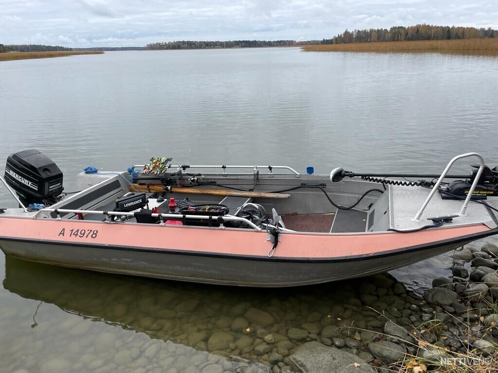 Buster RS Moottorivene 1987 Loviisa - Nettivene