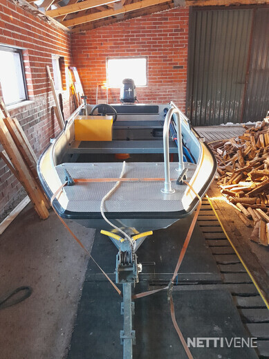 Buster Sun Buster R Moottorivene 1991 Ylöjärvi - Nettivene