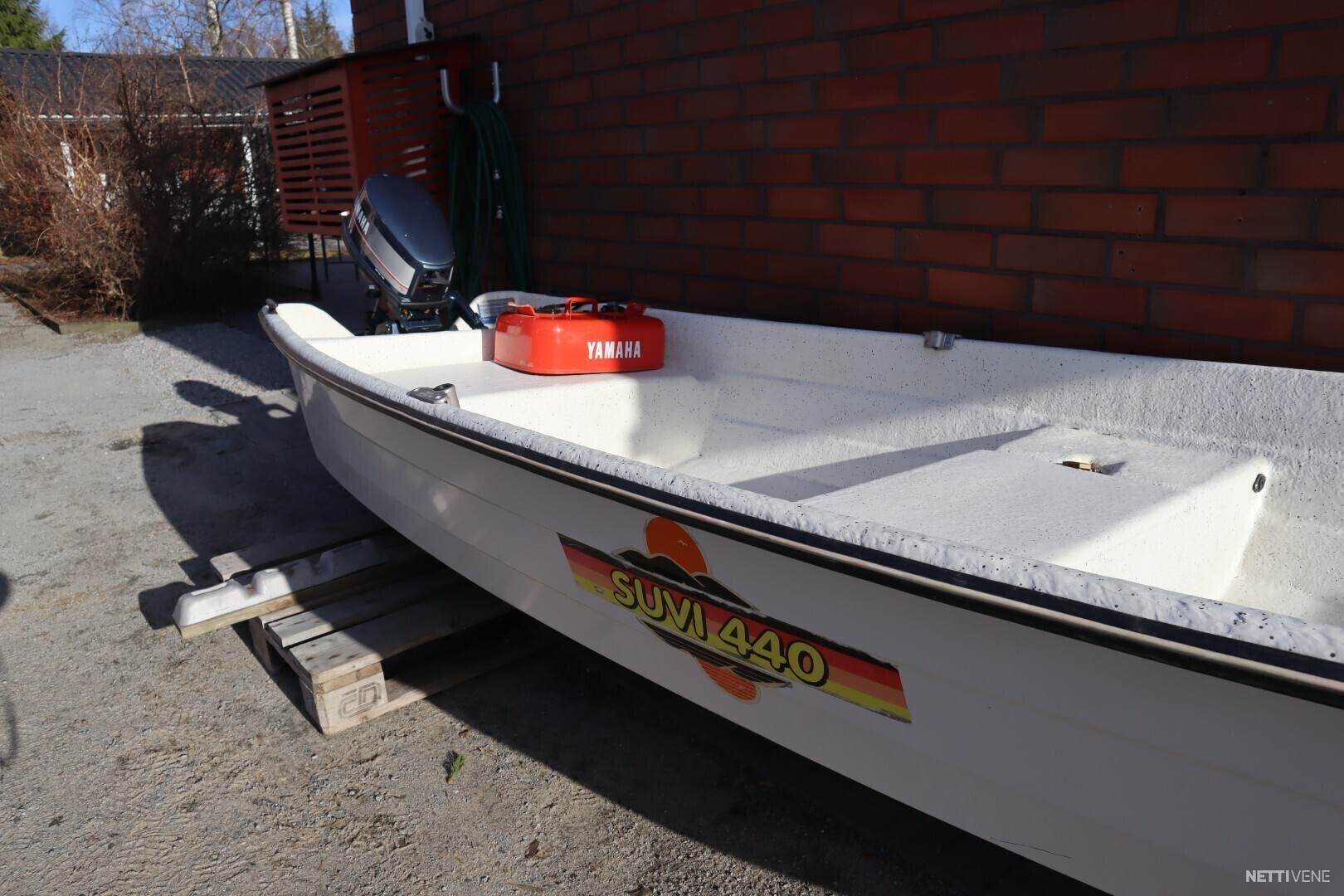 Suvi 440 Soutuvene Uurainen - Nettivene