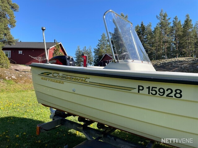 Crescent 465 Trader Moottorivene 2002 Parainen - Nettivene