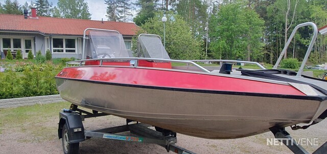 Buster L2 + Muuli 750 LP traileri Moottorivene 2001 Porvoo - Nettivene