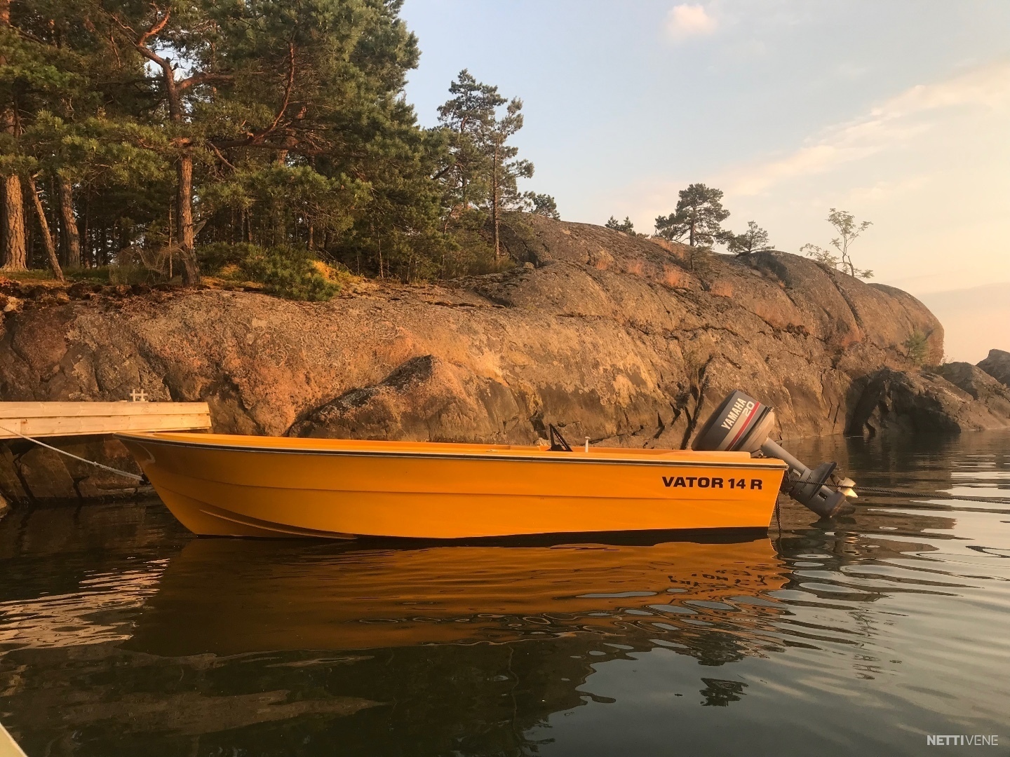 Vator 14R Moottorivene 1982 Inkoo - Nettivene