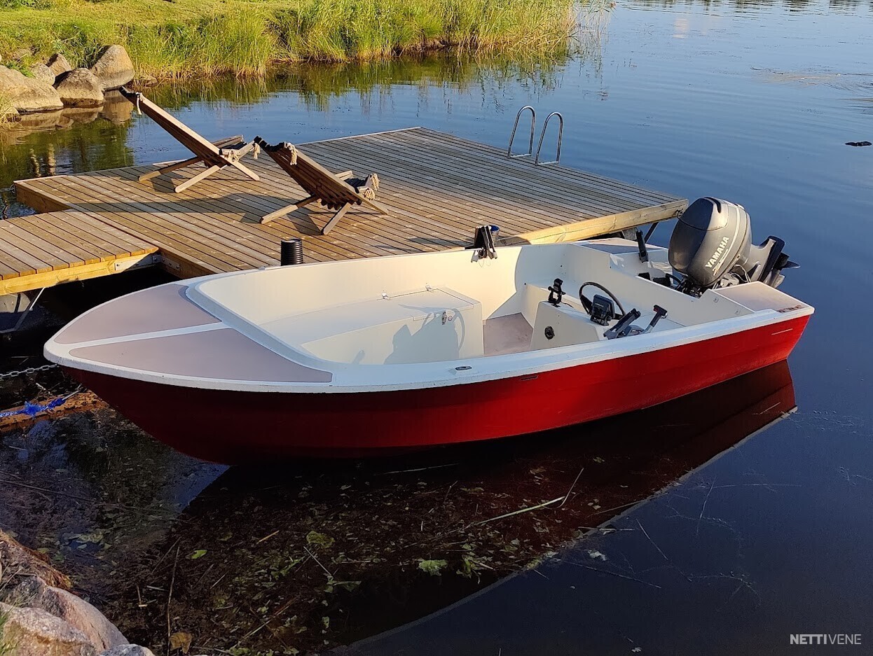 Omavalmiste Moottorivene 2000 Ylihärmä - Nettivene