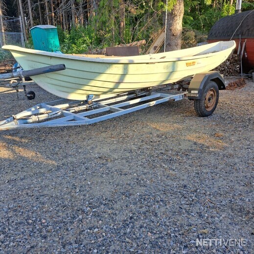 Kaisla 470 + traileri Soutuvene Liperi - Nettivene