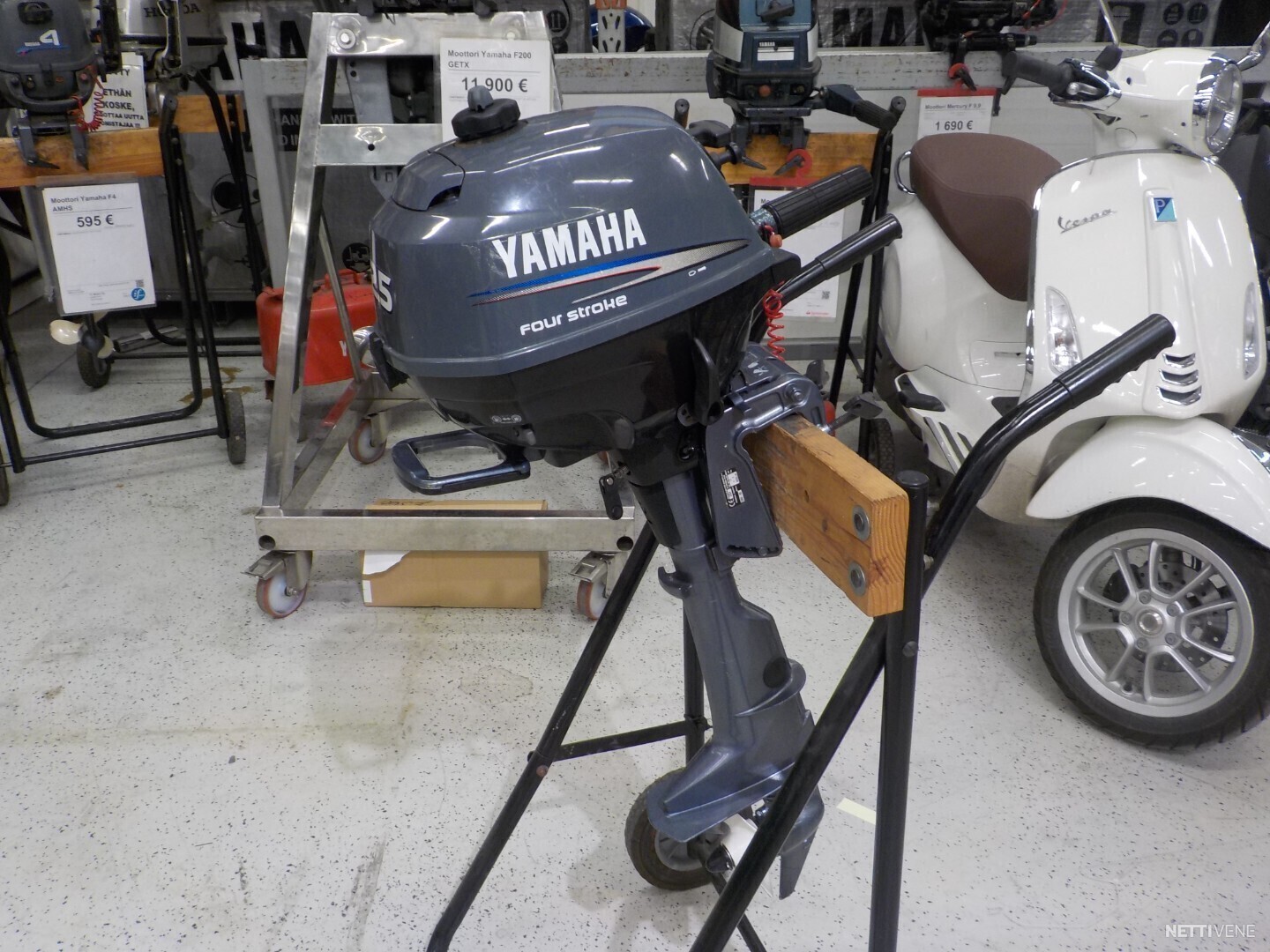 Yamaha F2,5 AMHS Moottori 2004 Kuopio - Nettivene