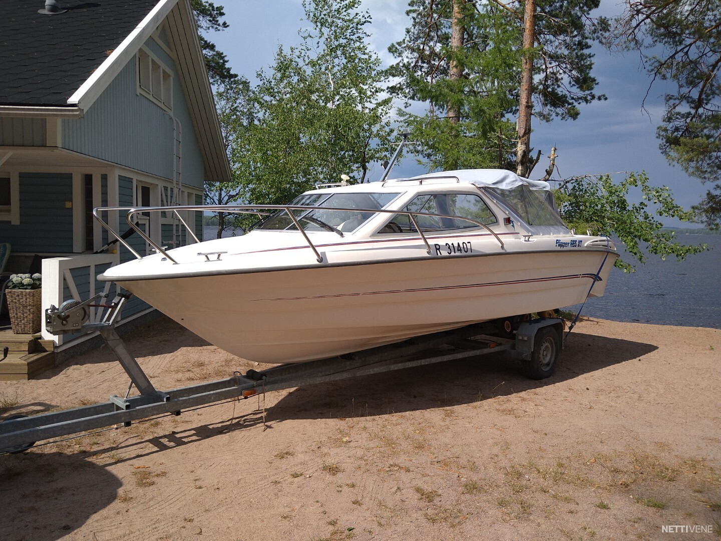 Flipper 666 HT Moottorivene 2000 Valkeala - Nettivene