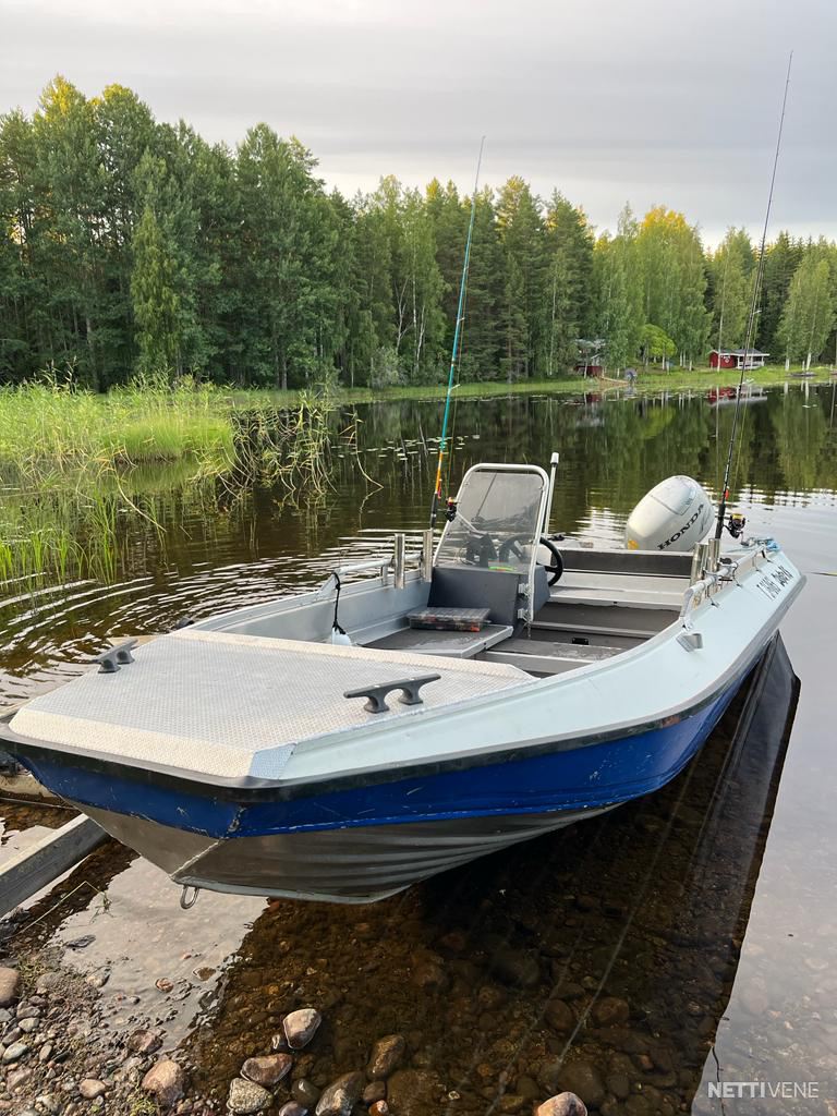 Buster RS Moottorivene 1989 Varkaus - Nettivene