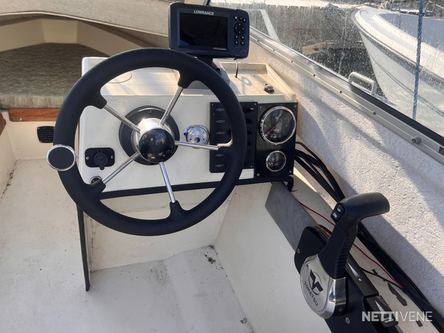 Move 500 HTS Moottorivene 1988 Helsinki - Nettivene