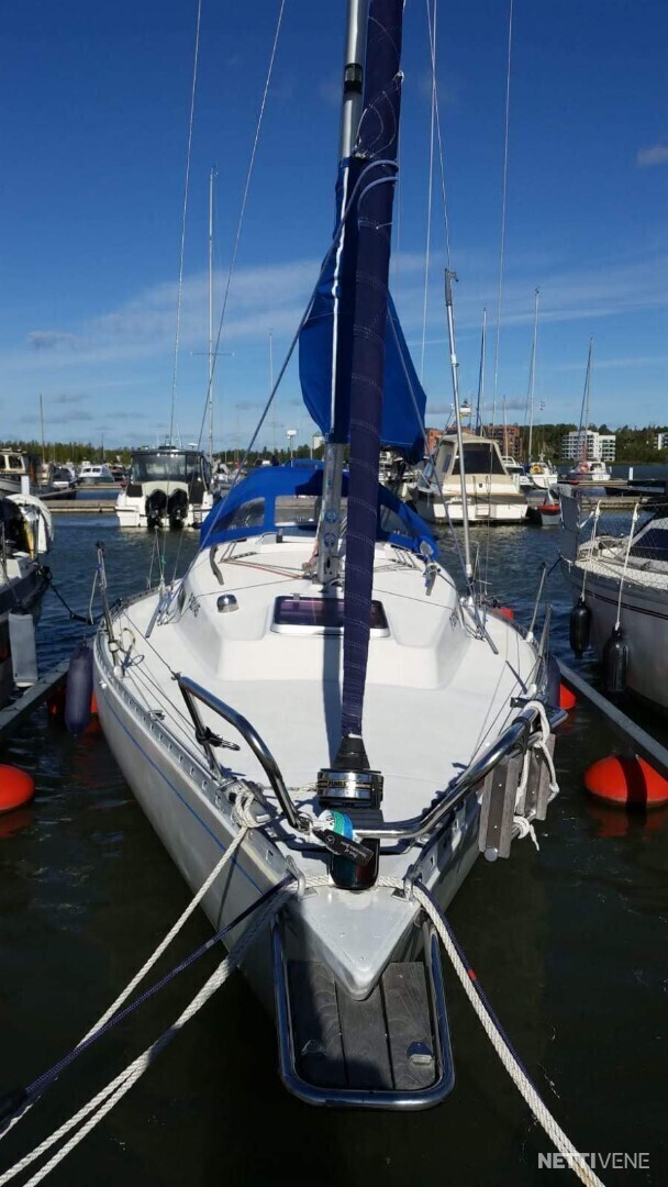 Omega 28 TARJOA SYYSHINTAAN Purjevene 1980 Turku - Nettivene