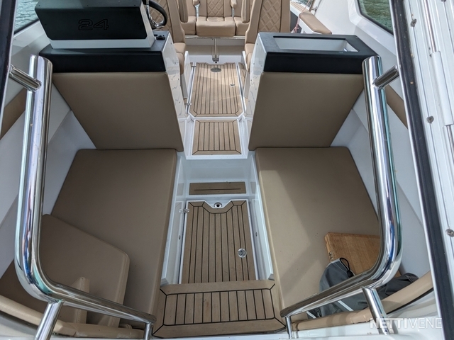 Axopar 24 HT Moottorivene 2016 Turku - Nettivene