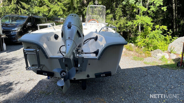 Uttern A-56 Moottorivene 2005 Vaasa - Nettivene