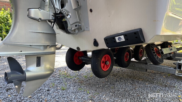 Uttern A-56 Moottorivene 2005 Vaasa - Nettivene