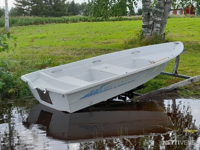 Suvi 3900 Moottorivene 2007 Oulu - Nettivene