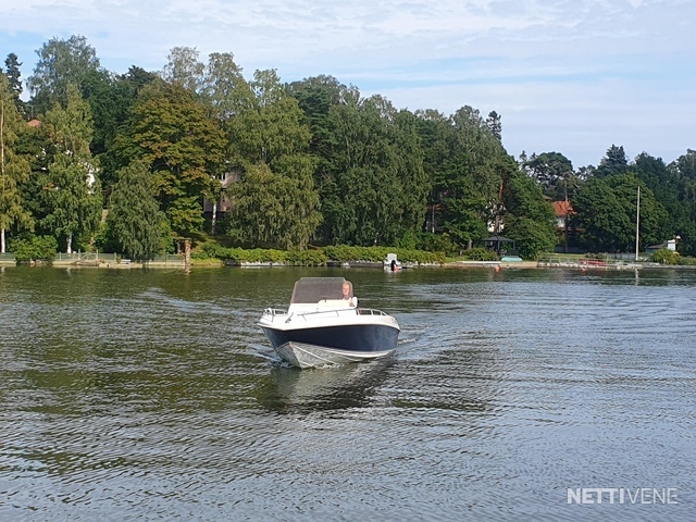 Hydrolift F23 Moottorivene 1997 Helsinki - Nettivene