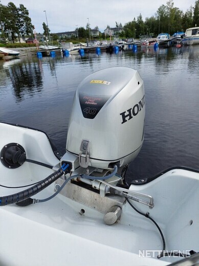 Kaisla 550MC+Majava traileri Motor boat 2012 Tampere - Nettivene