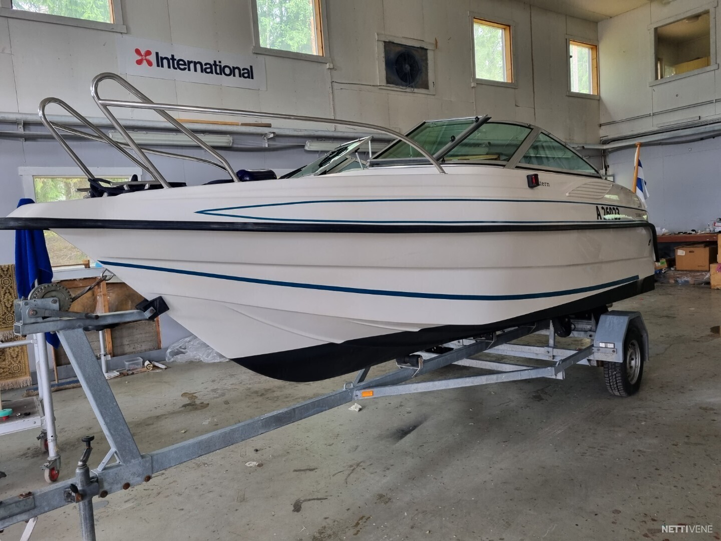 Uttern 5500 DC Moottorivene 1999 Porvoo - Nettivene