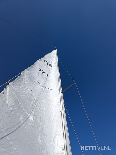 Avance 24 Purjevene 1978 Helsinki - Nettivene