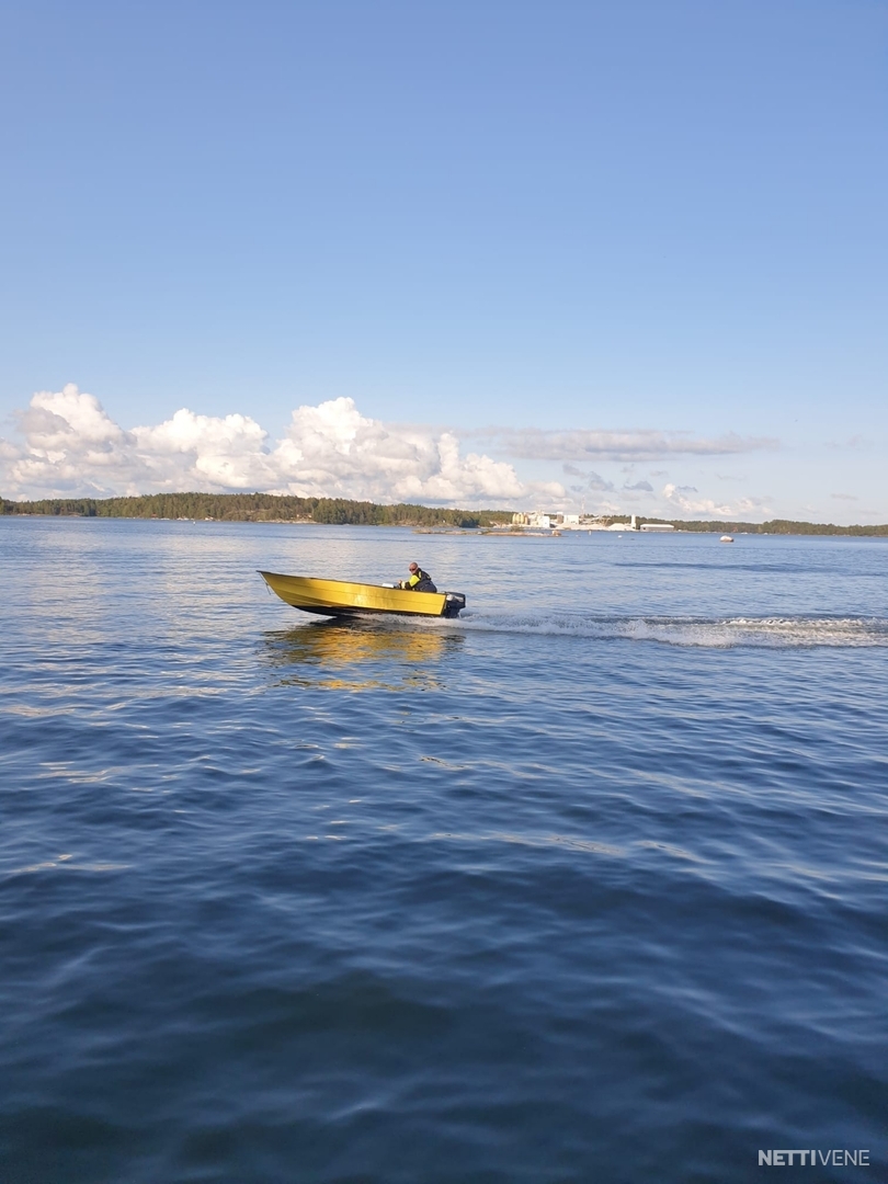 Flipper 420 Moottorivene 1984 Sipoo - Nettivene