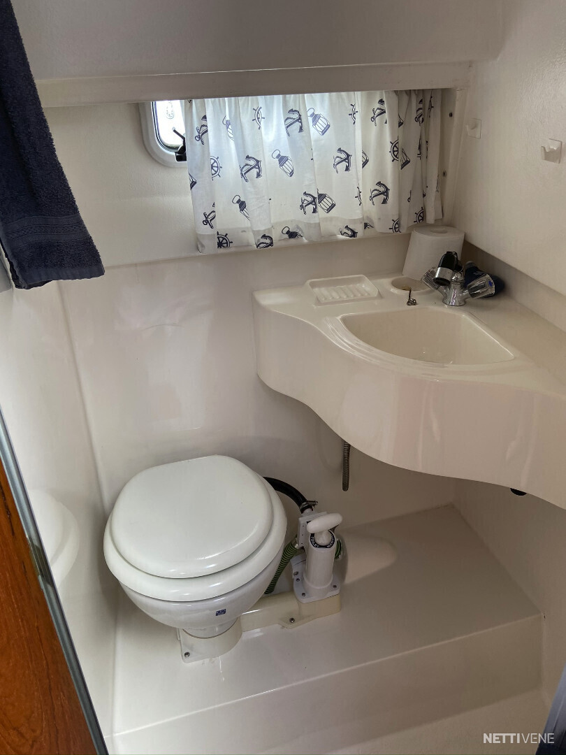 Falcon FALCON 23 SPC DIESEL Moottorivene 1990 Asikkala - Nettivene