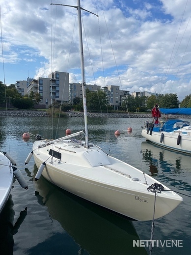 H H Vene Artekno Purjevene 1973 Helsinki - Nettivene