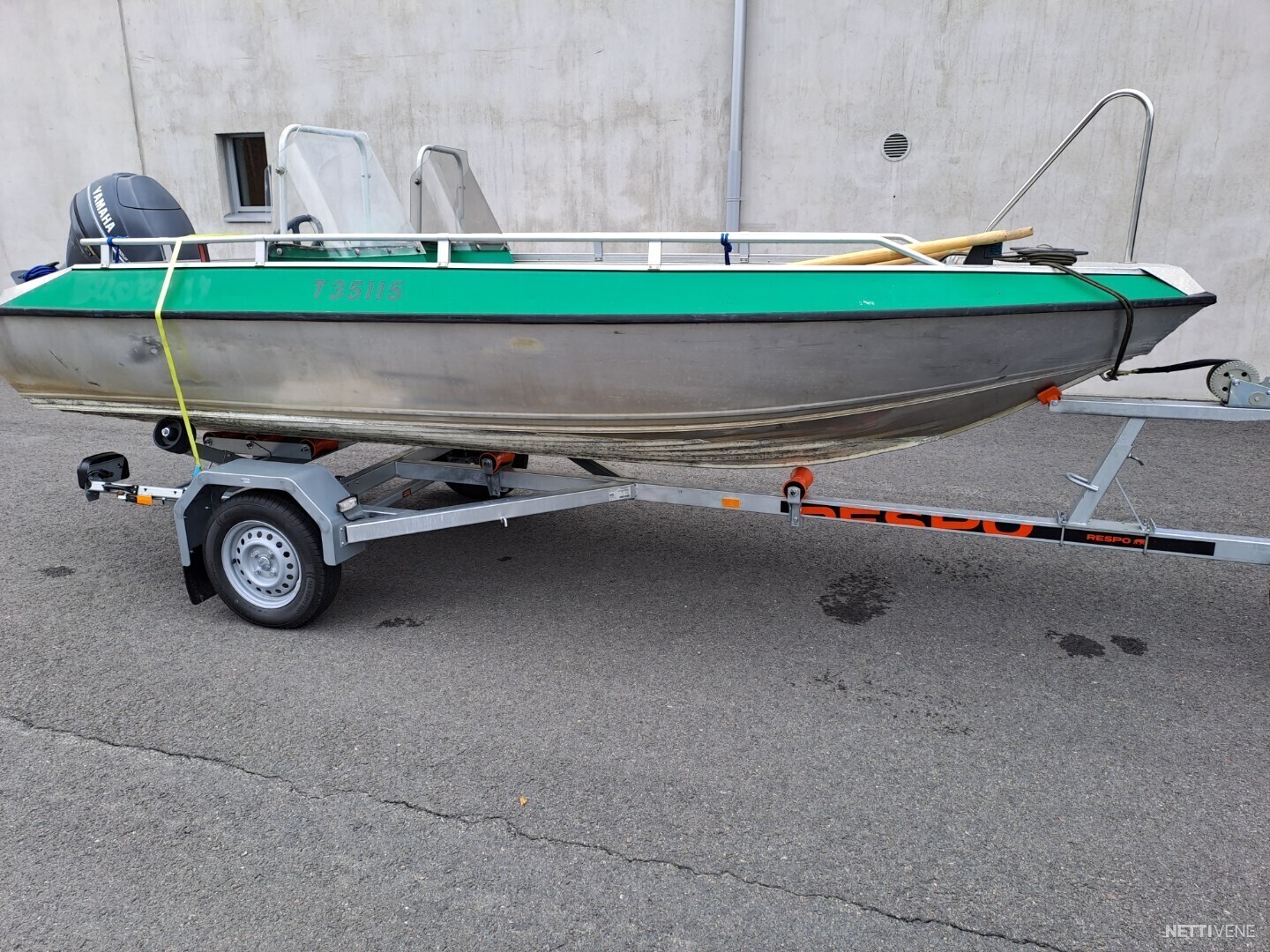 Buster M Moottorivene 2000 Vampula - Nettivene