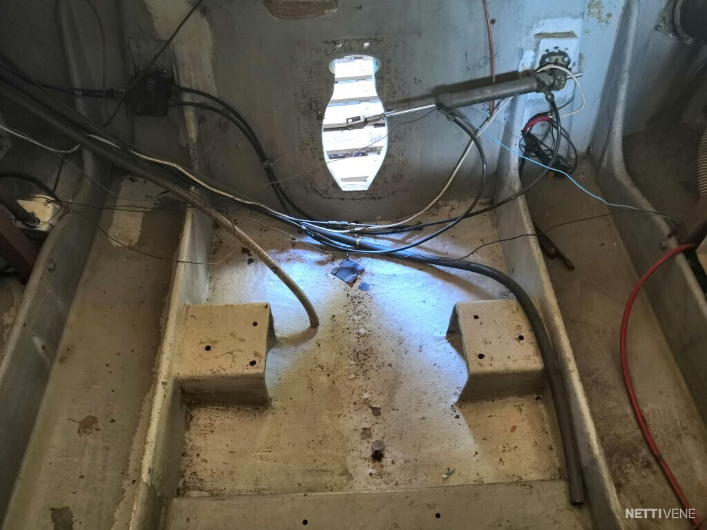 Vator PATROL 22 Moottorivene 1982 Nurmijärvi - Nettivene