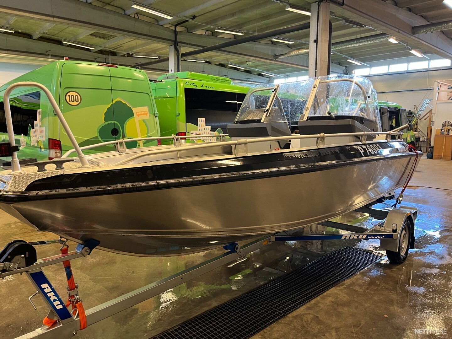 Buster L2+ Aku traileri + Keulakone Moottorivene 2020 Espoo - Nettivene