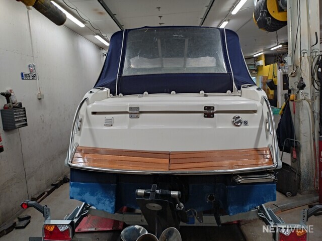 Uttern D55 Exlusive Moottorivene 2005 Espoo - Nettivene