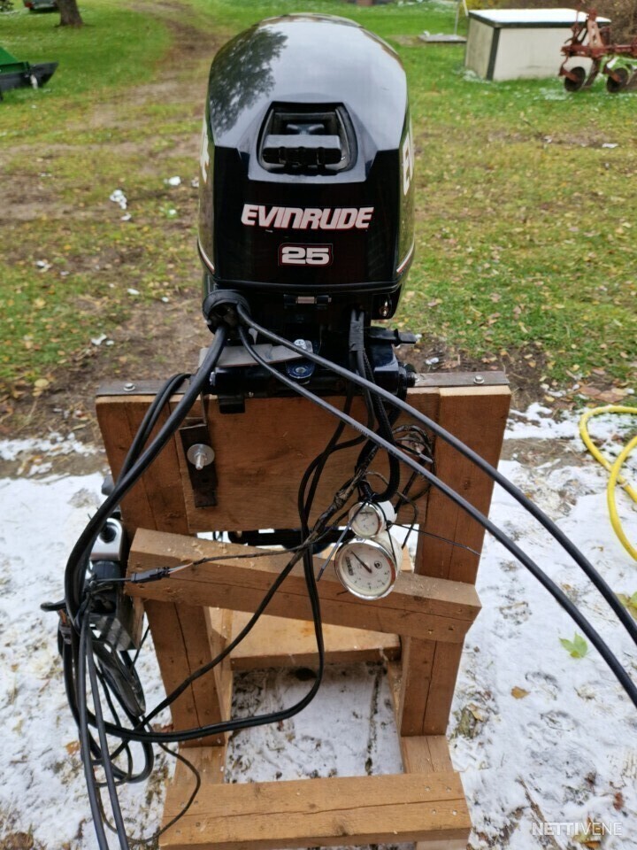 Evinrude E-tec 25 Moottori 2011 Kangasniemi - Nettivene