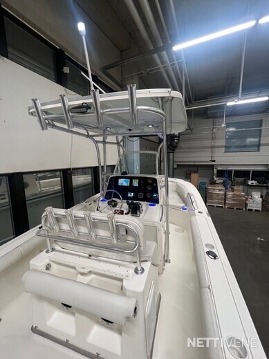 Trophy 2503 CC PRO Moottorivene 2005 Helsinki - Nettivene