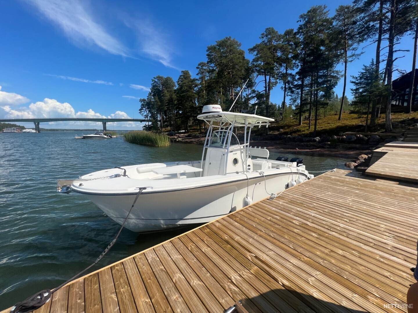 Trophy 2503 CC PRO Moottorivene 2005 Helsinki - Nettivene