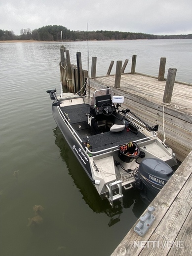 Buster M Moottorivene 2003 Kustavi - Nettivene