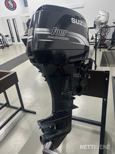 Suzuki DF50 Moottori 2000 Muurame - Nettivene