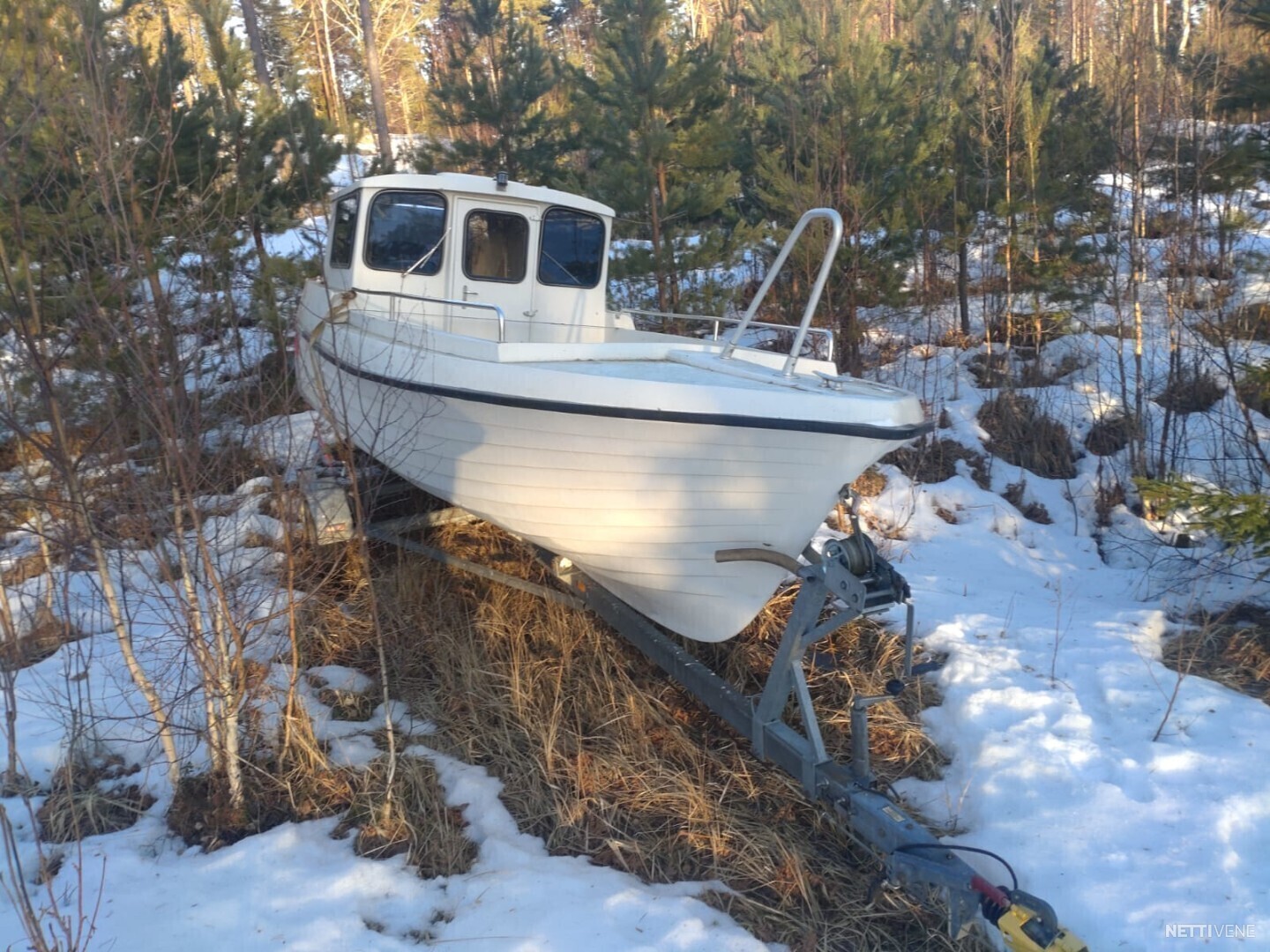 Grisslan Takahytti, honda 90, typ 600 Moottorivene 1984 Turku - Nettivene