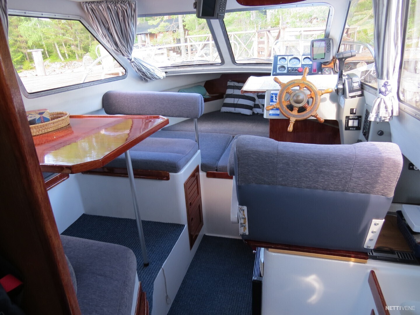 Finnmaster 700 Safir Moottorivene 1995 Vaasa - Nettivene